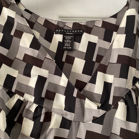 Apostrophe | Tops | Apostrophe Blouse Ties At Sleeve Cuff | Poshmark